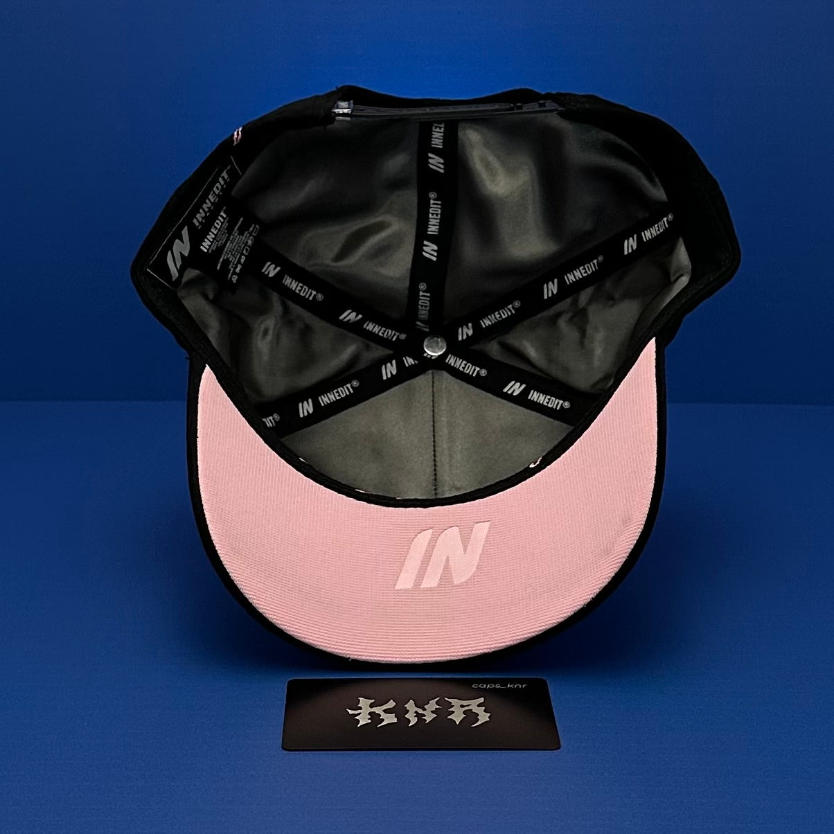 MURATRAVIS – CAPS KNR